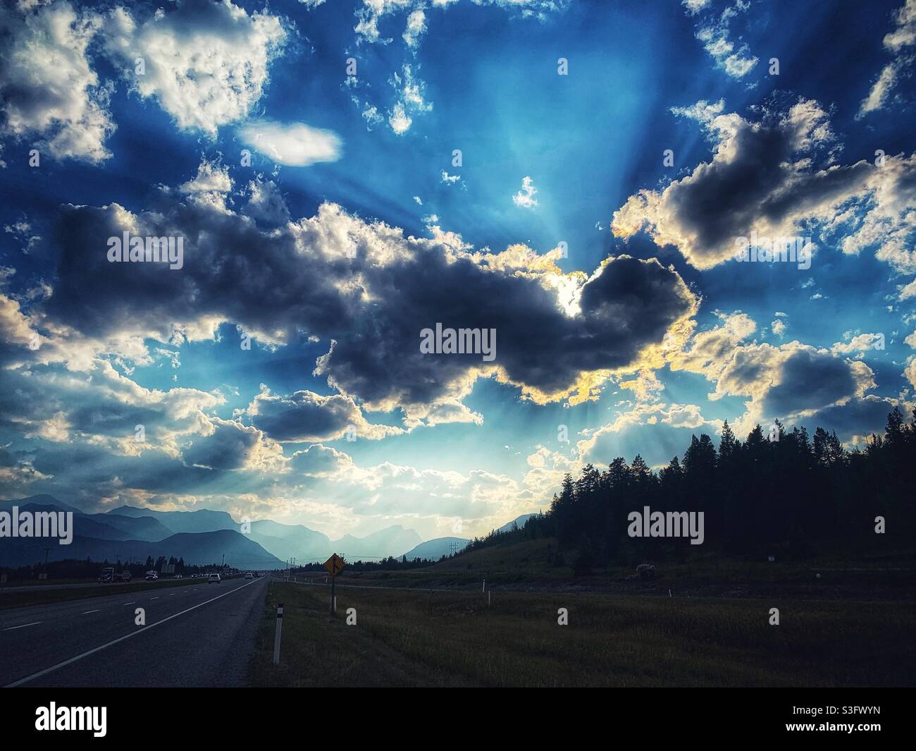 Highway over mountains hi-res stock photography and images - Alamy