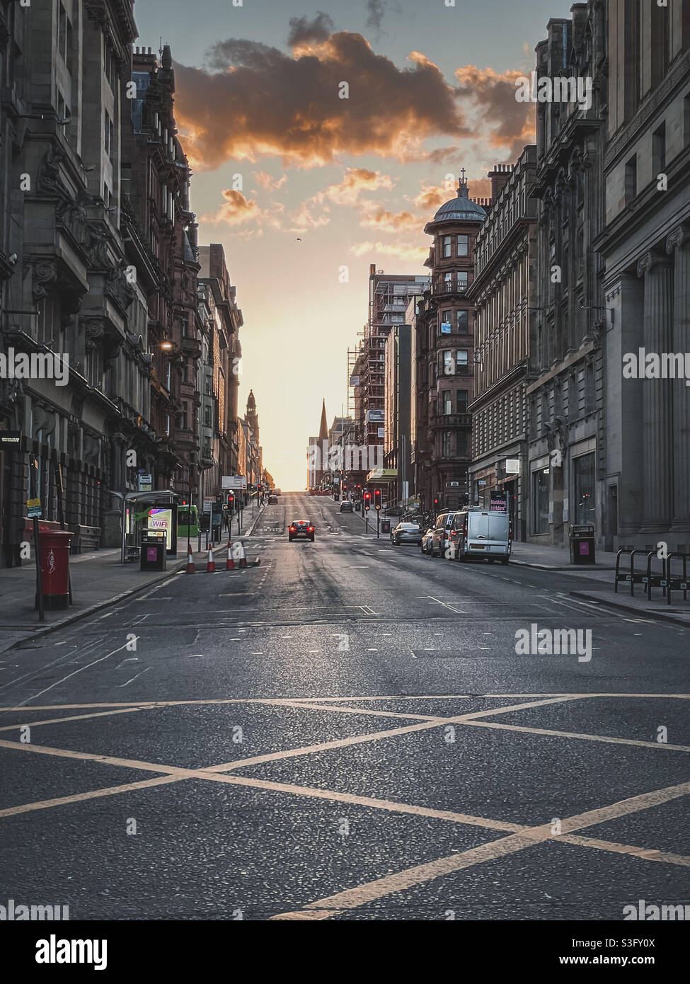 Empty life hi-res stock photography and images - Alamy