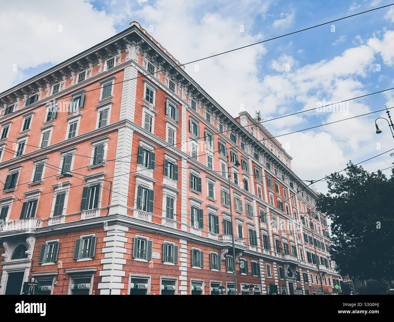 Coral building hi-res stock photography and images - Alamy