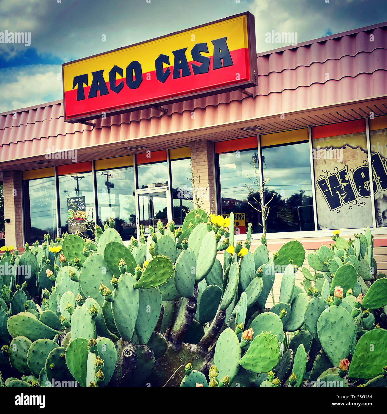 Taco casa hi-res stock photography and images - Alamy