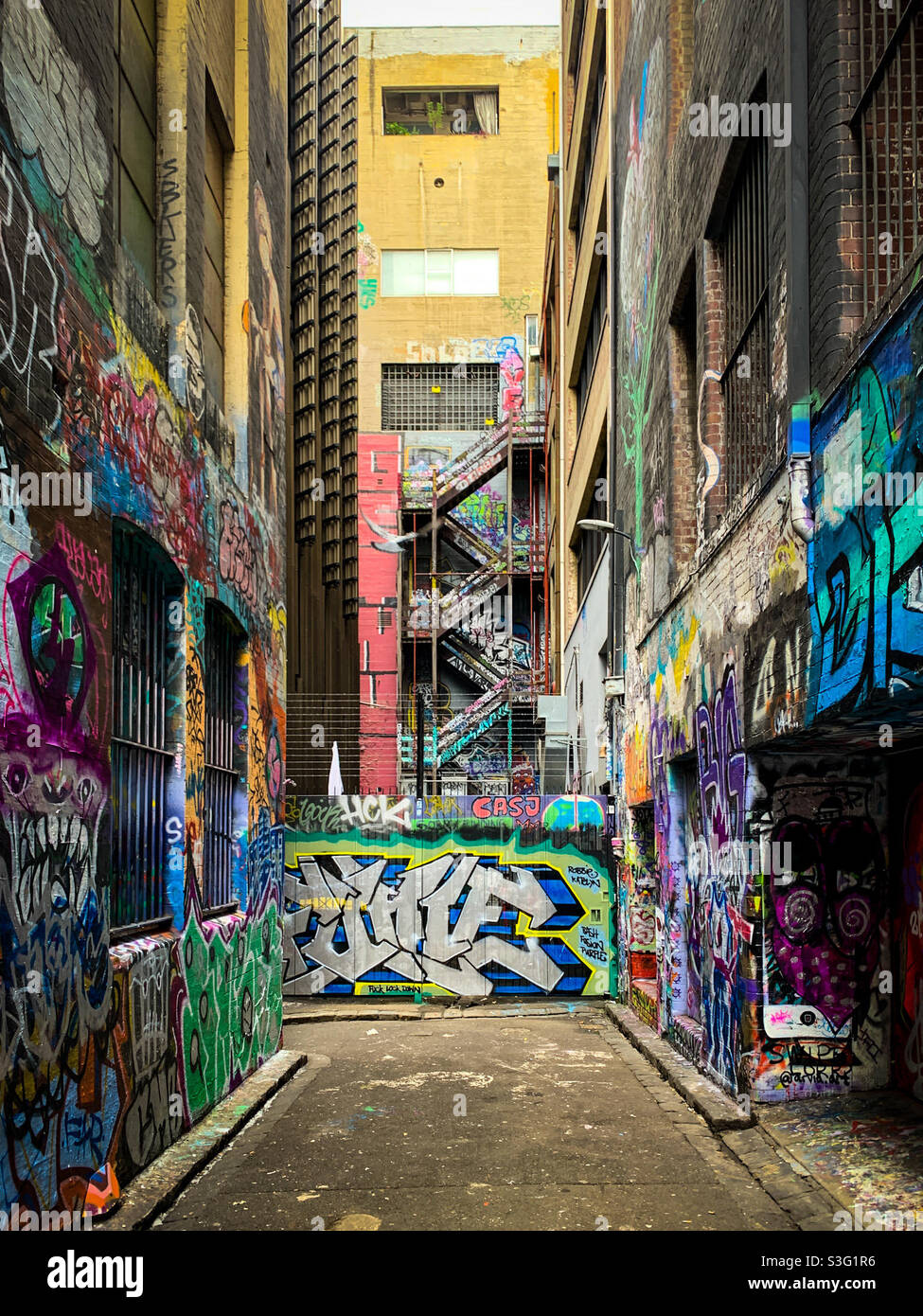 Graffiti in Hosier Lane Melbourne Stock Photo - Alamy