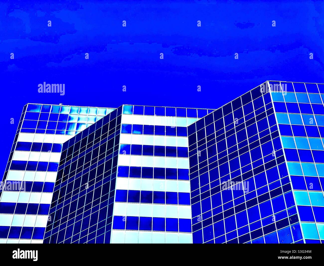 Blue on blue office buildings, Milwaukee, Wisconsin Stock Photo - Alamy
