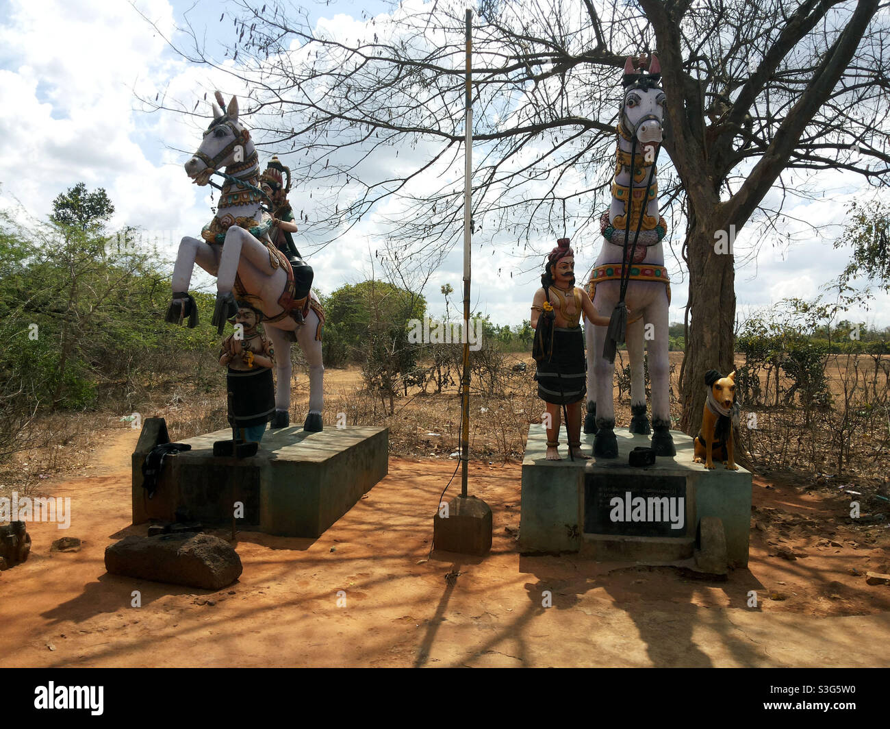 Hindu border hi-res stock photography and images - Alamy
