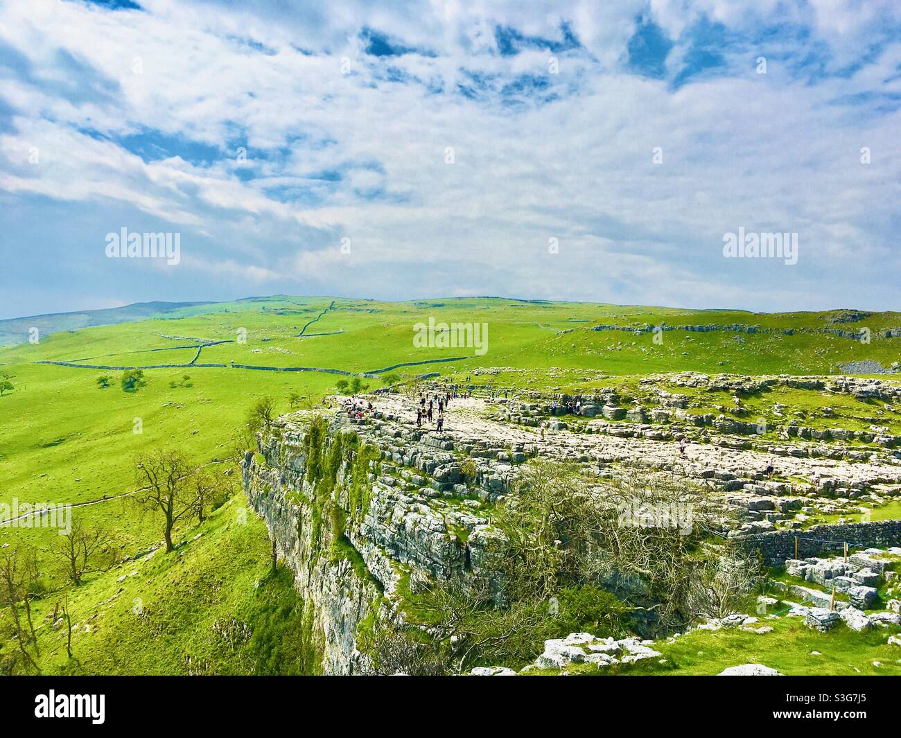 Scenic malham hi-res stock photography and images - Alamy