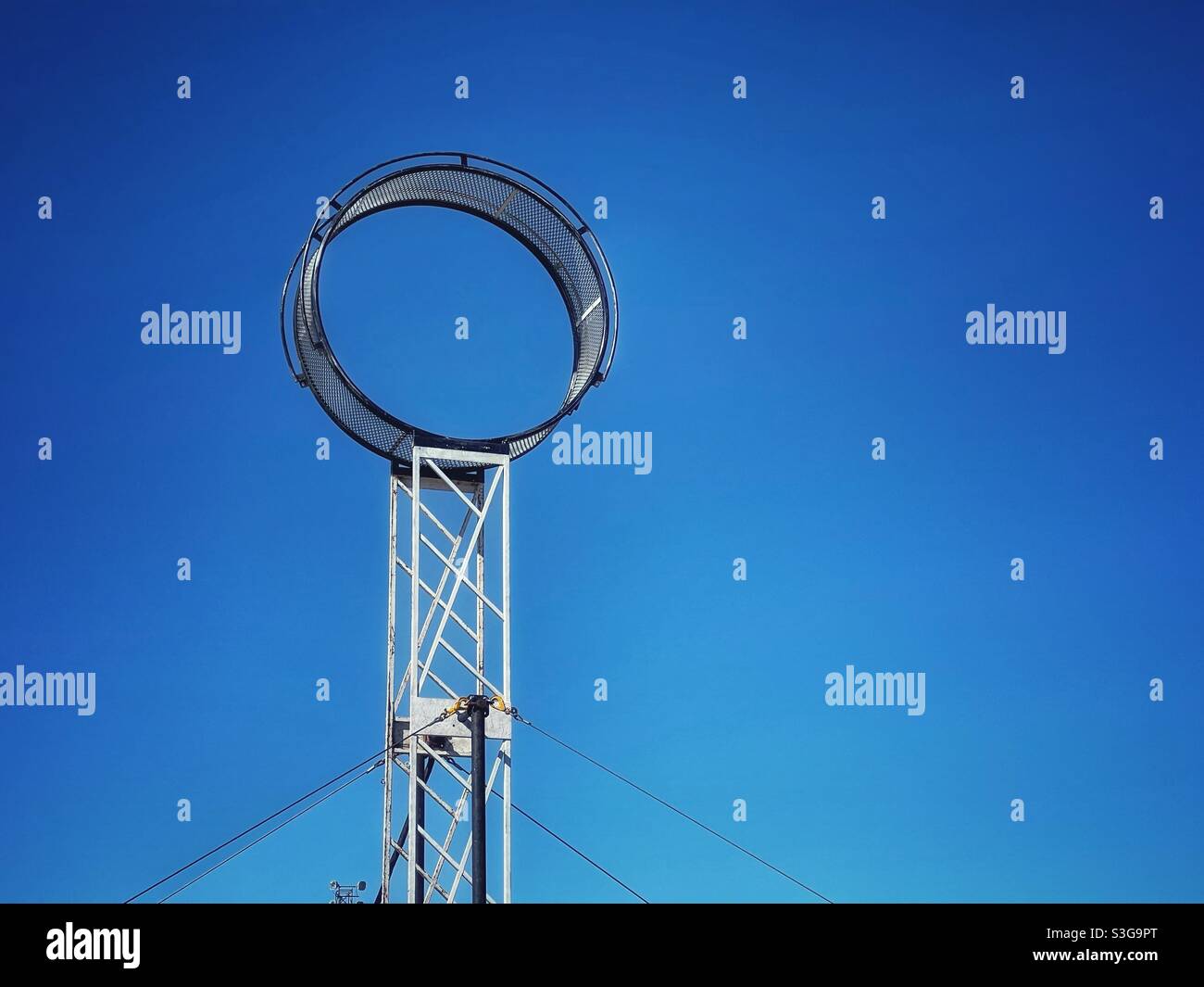 Motorcycle stunt hi-res stock photography and images - Alamy