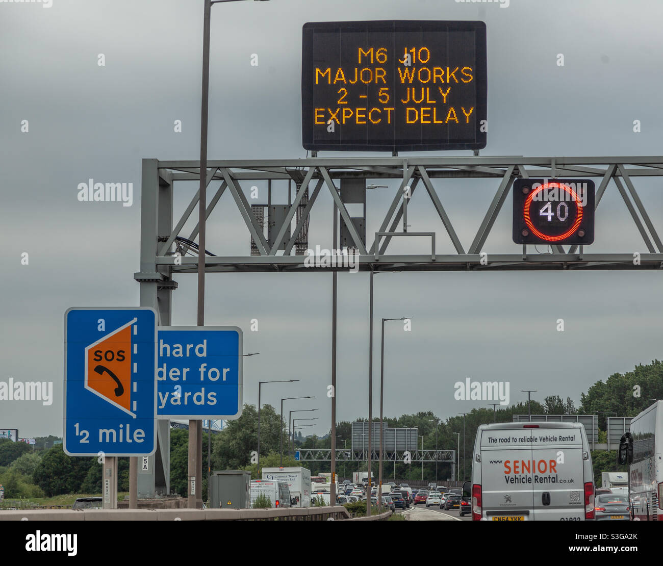M6 closed hi-res stock photography and images - Alamy
