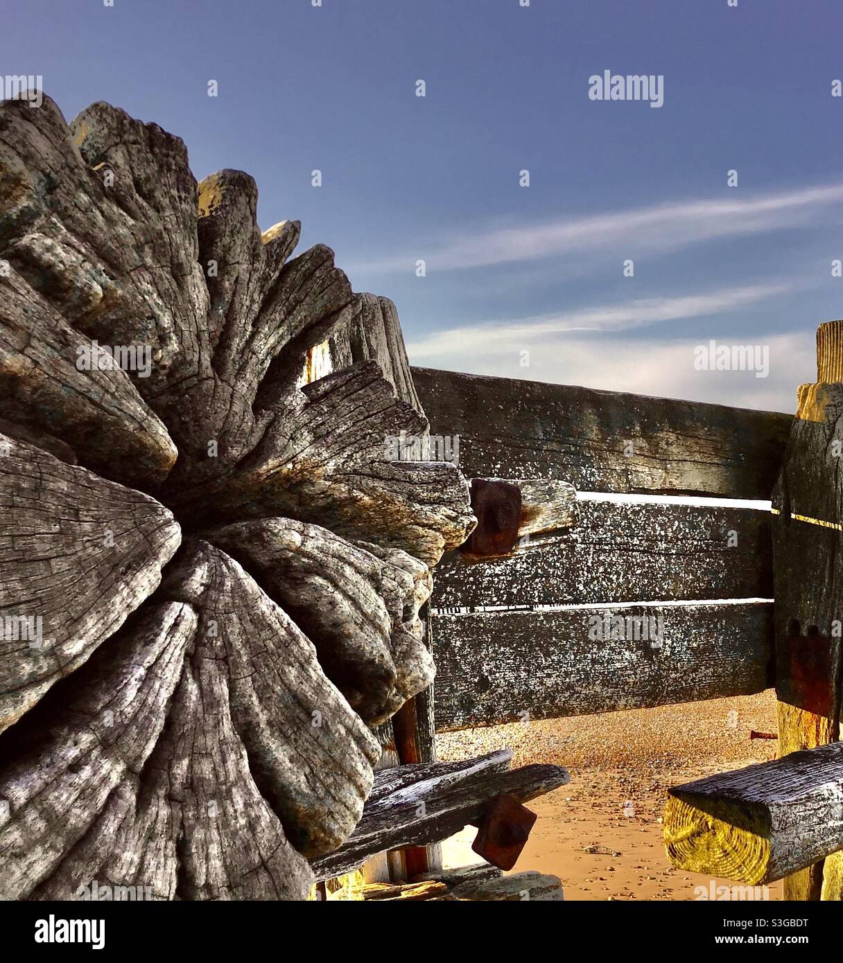 Wood breakwater hi-res stock photography and images - Alamy