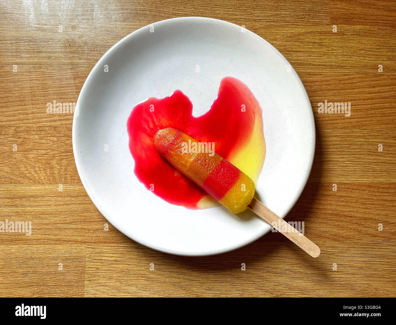 Ice lolly hi-res stock photography and images - Alamy