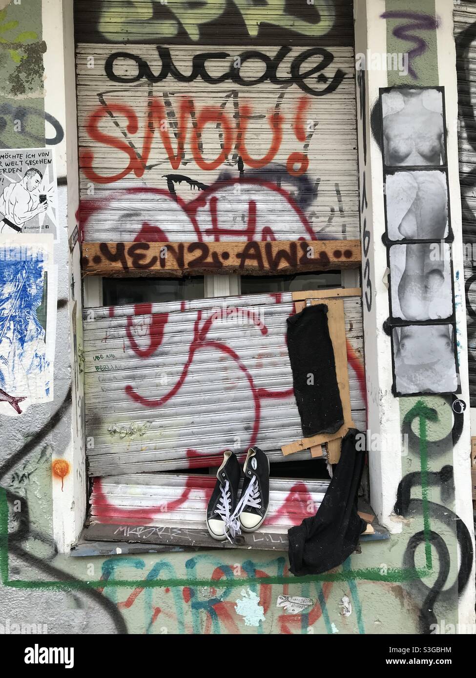 Crack Art High Resolution Stock Photography and Images - Alamy