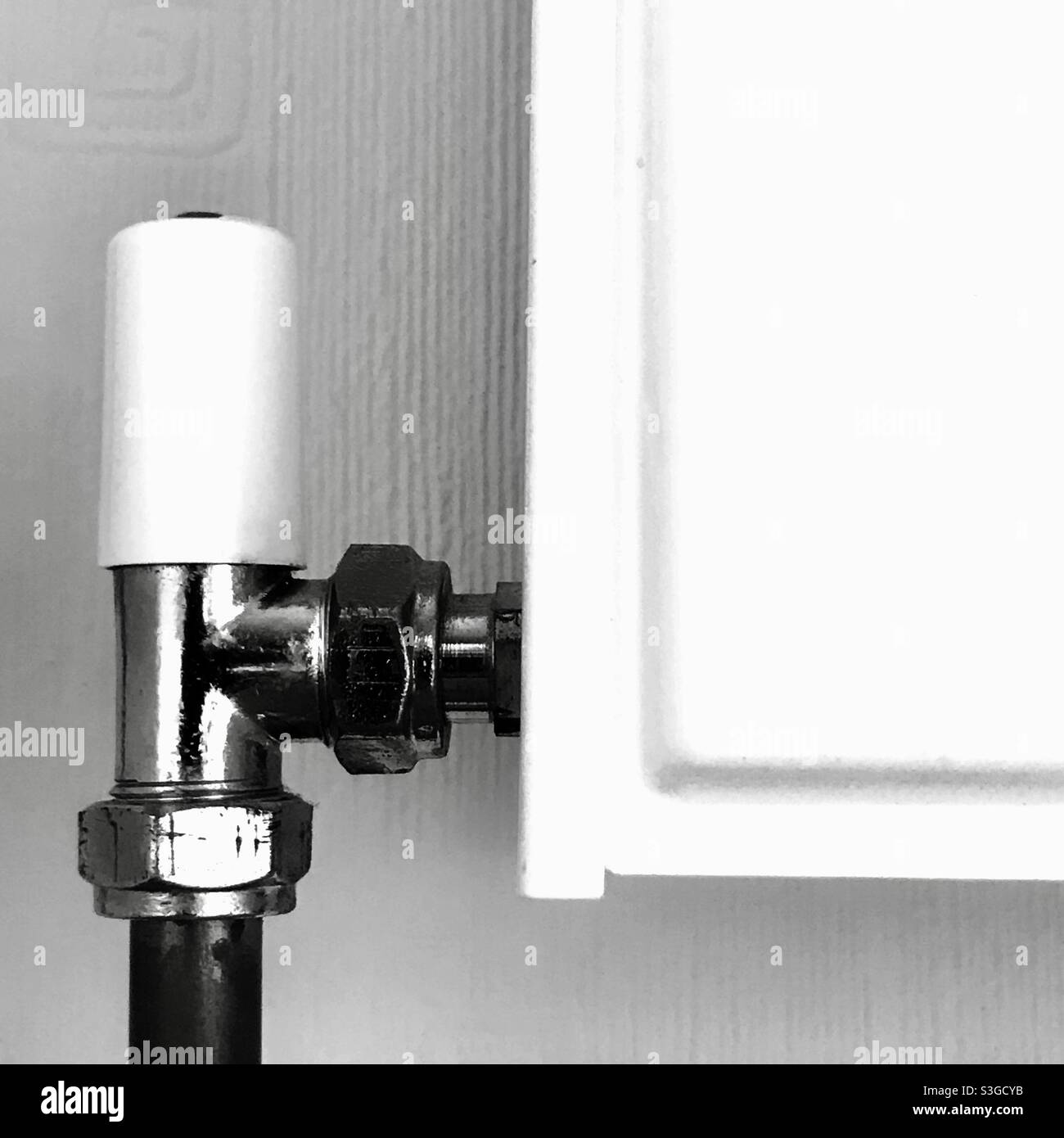 Central heating pipework hi-res stock photography and images - Alamy