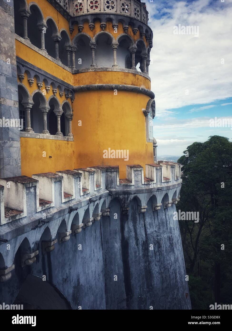 Turret pillars hi-res stock photography and images - Alamy