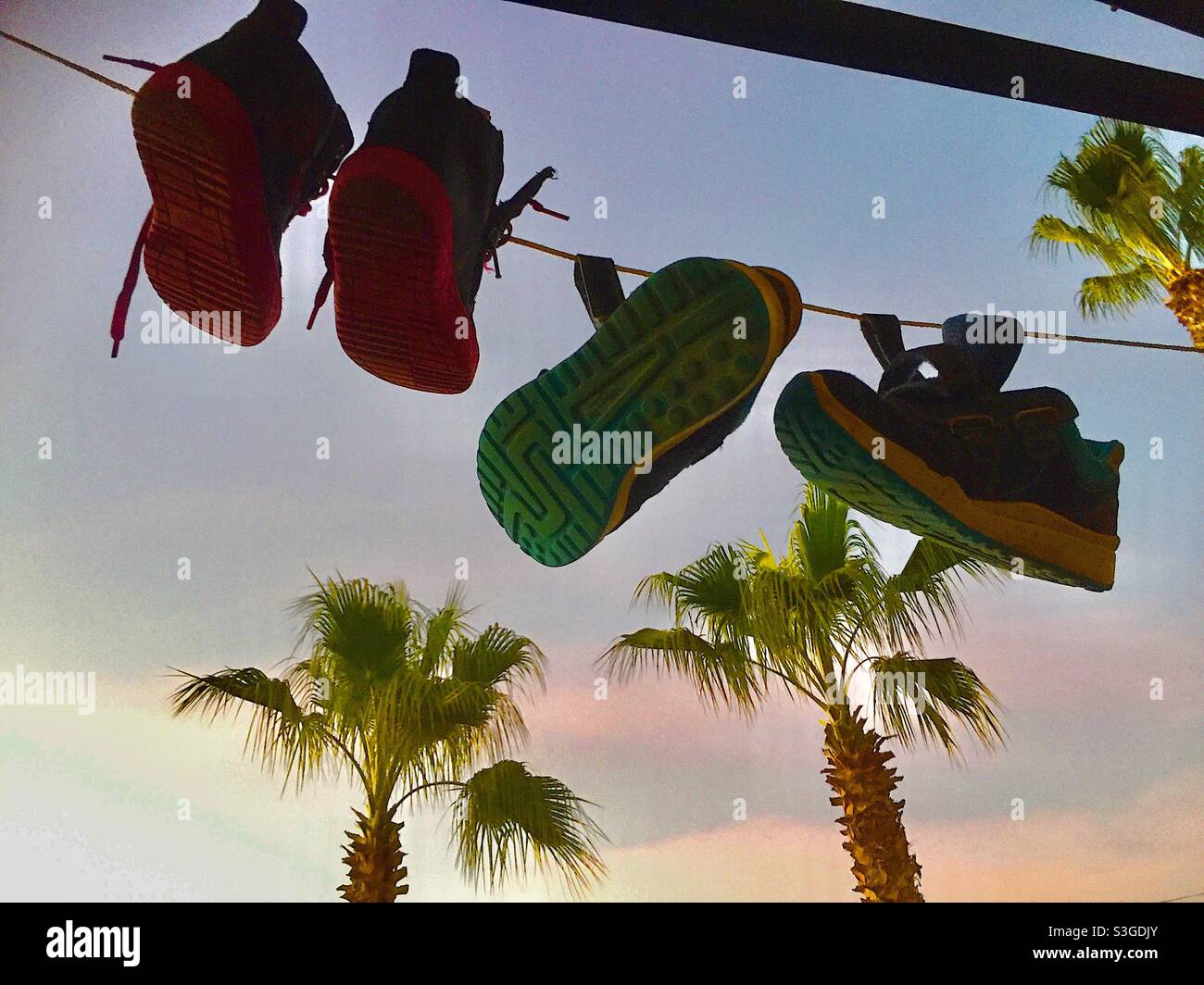 Shoefiti hi-res stock photography and images - Alamy