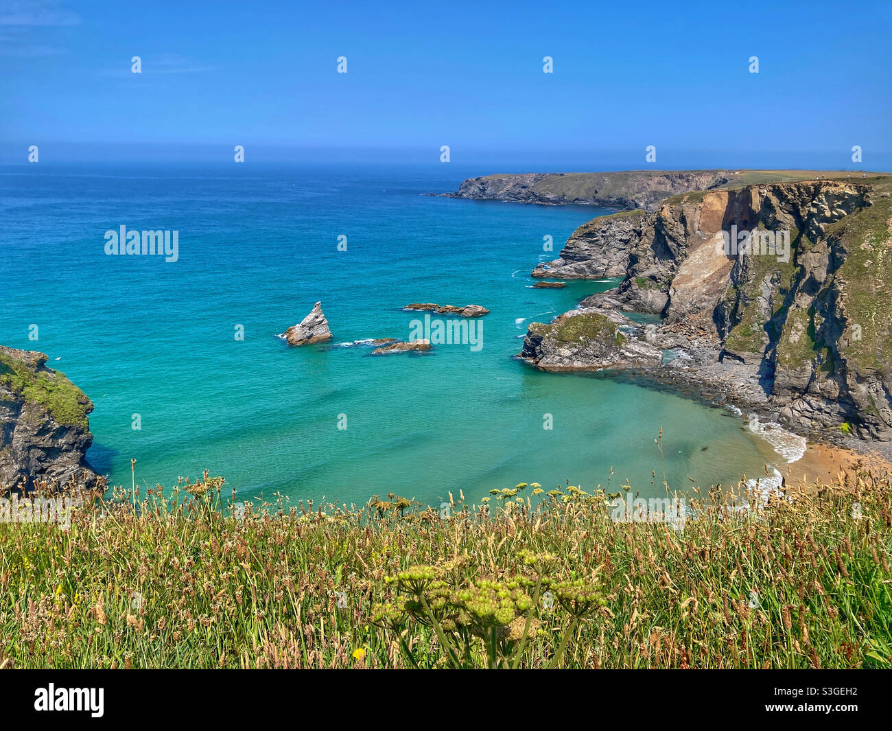 Cornish skies hi-res stock photography and images - Alamy