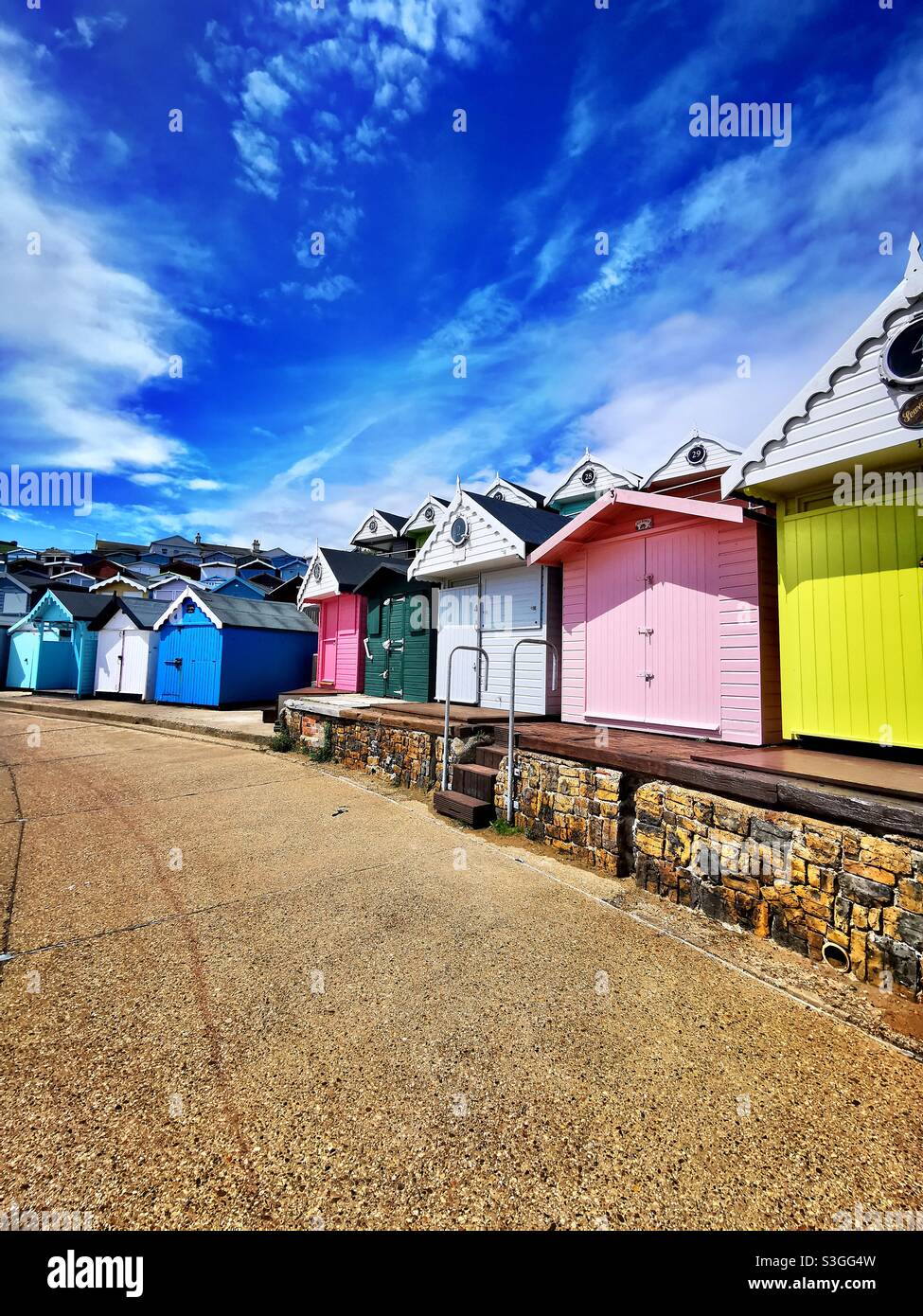 Colours coloured hi-res stock photography and images - Alamy