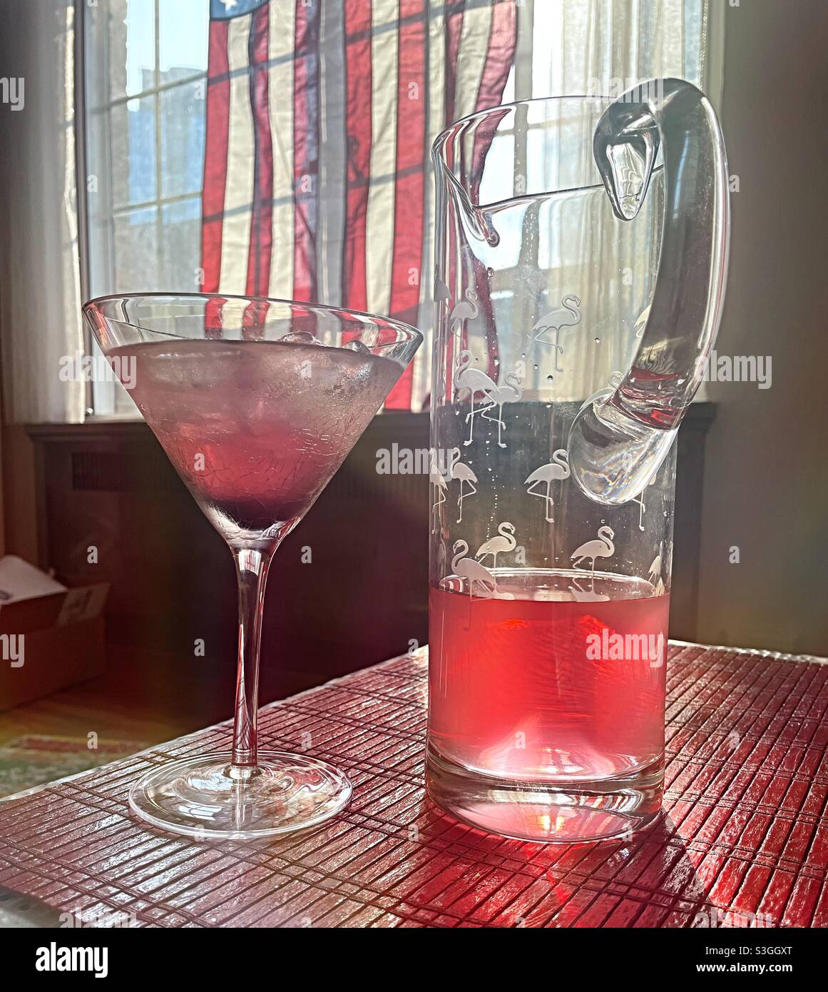 Cosmopolitan cocktail and American flag to help celebrate the Fourth of ...