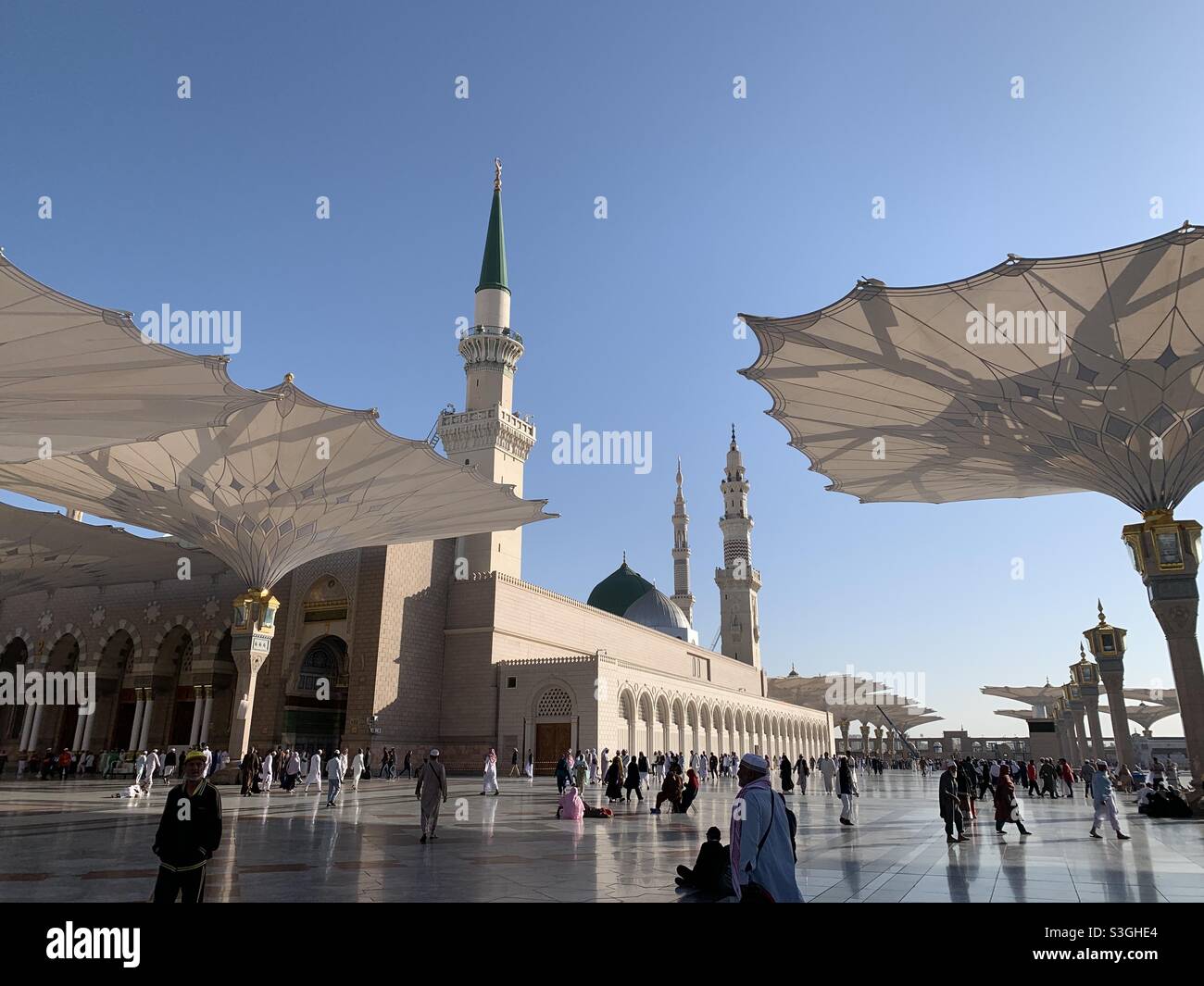 The saudi mosque hi-res stock photography and images - Alamy