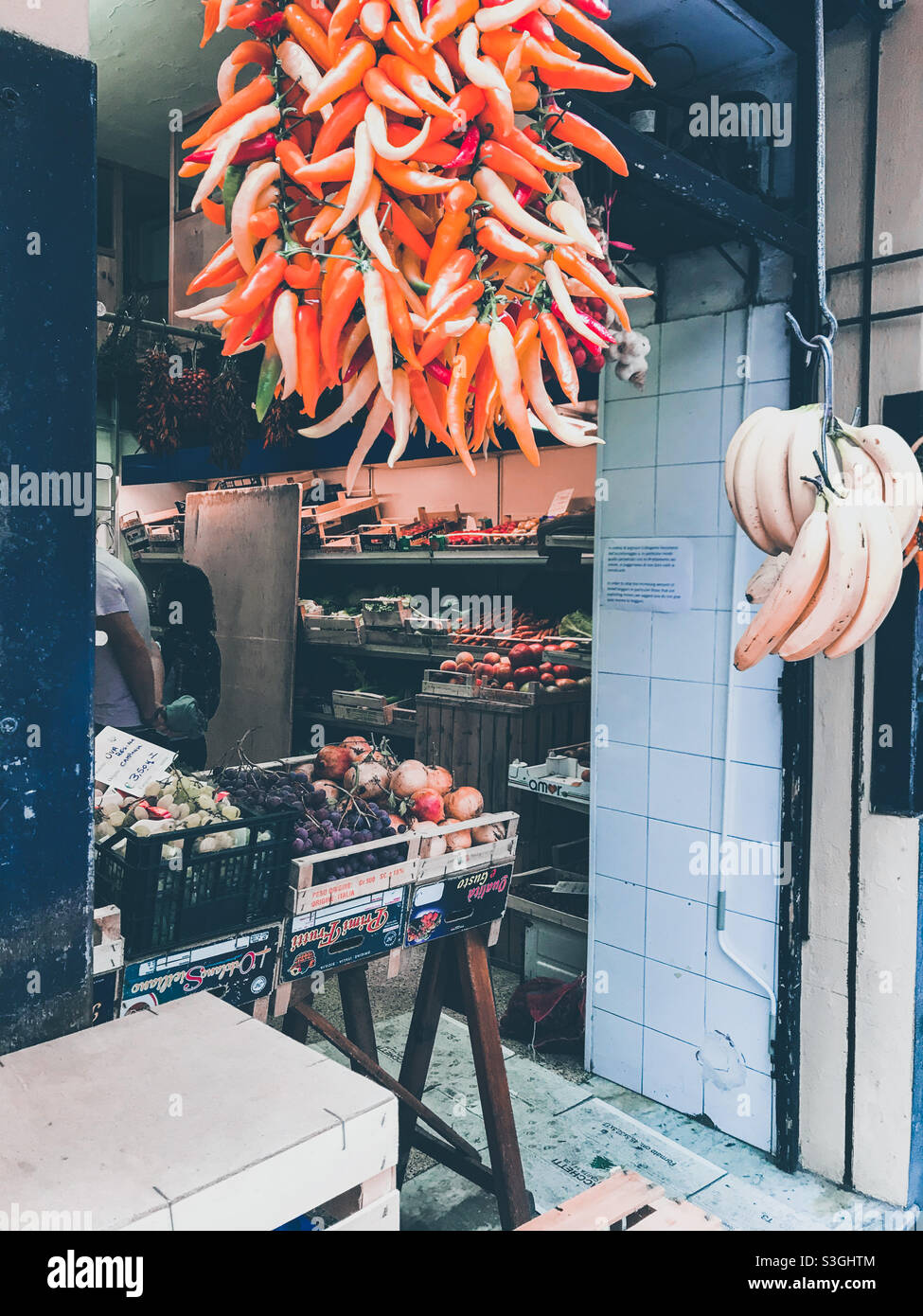 Fruit & vegetable shop, Sorrento, Italy Stock Photo - Alamy