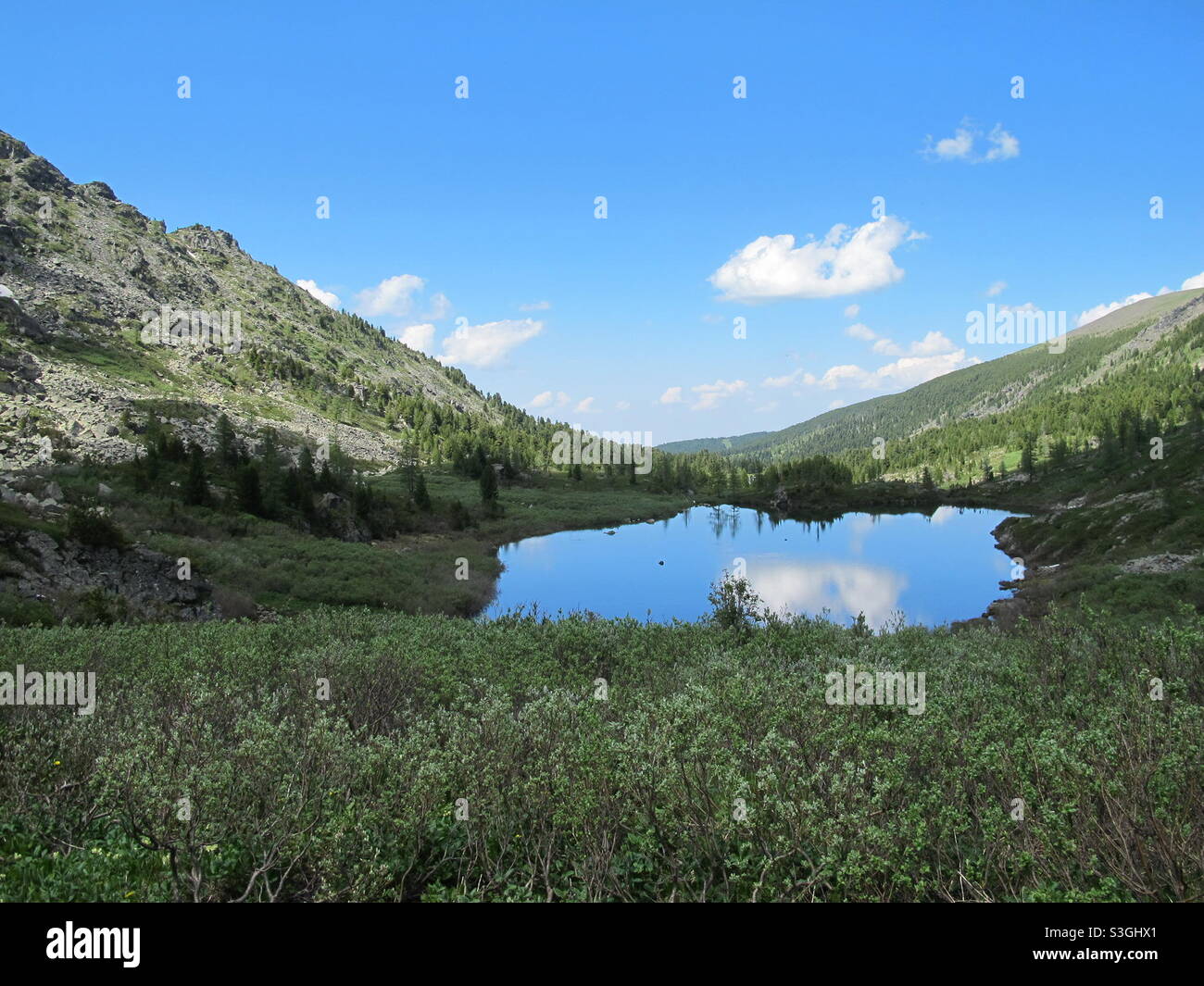 Karakul lakes hi-res stock photography and images - Alamy