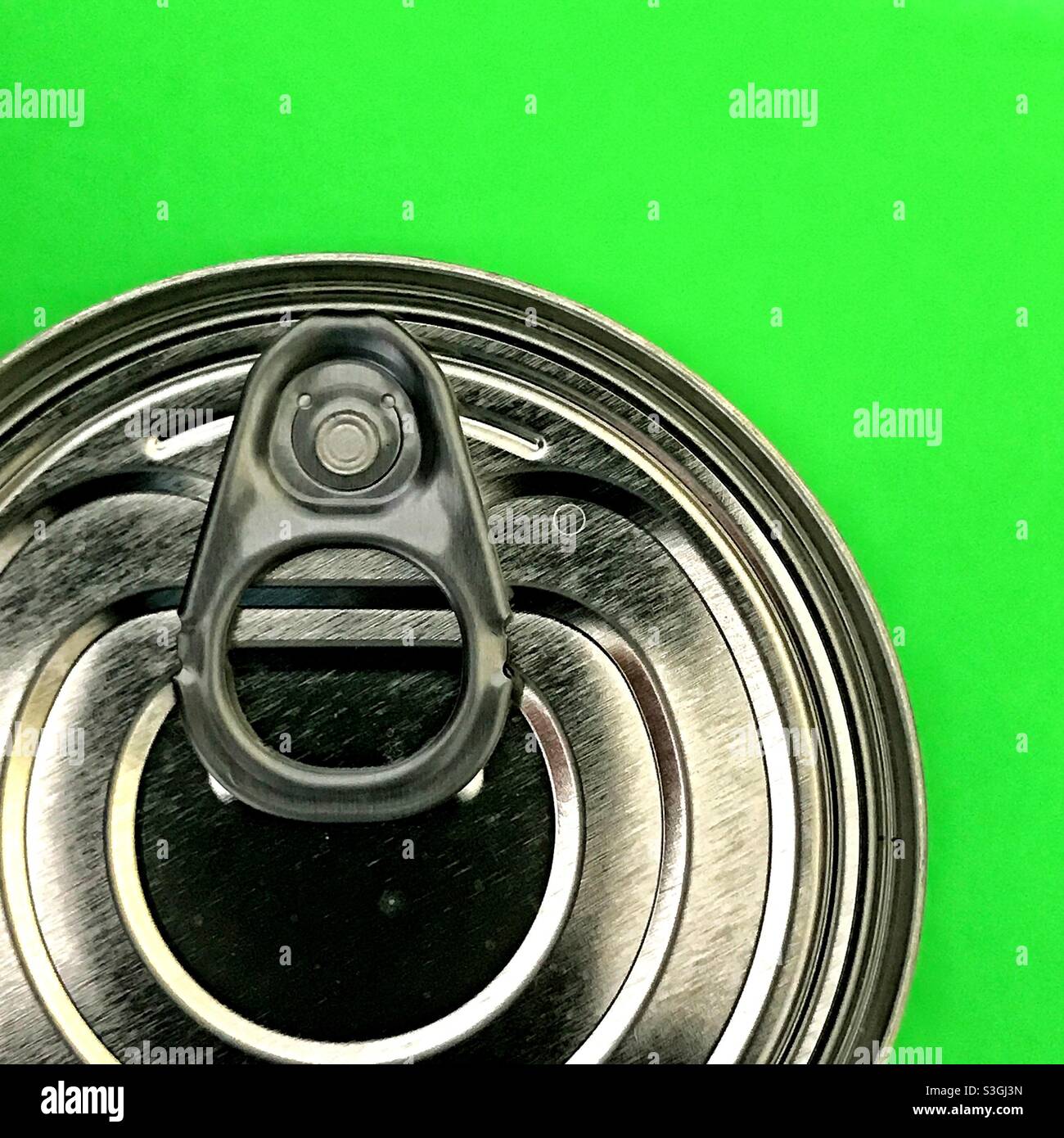 Ring pull design on lid hi-res stock photography and images - Alamy