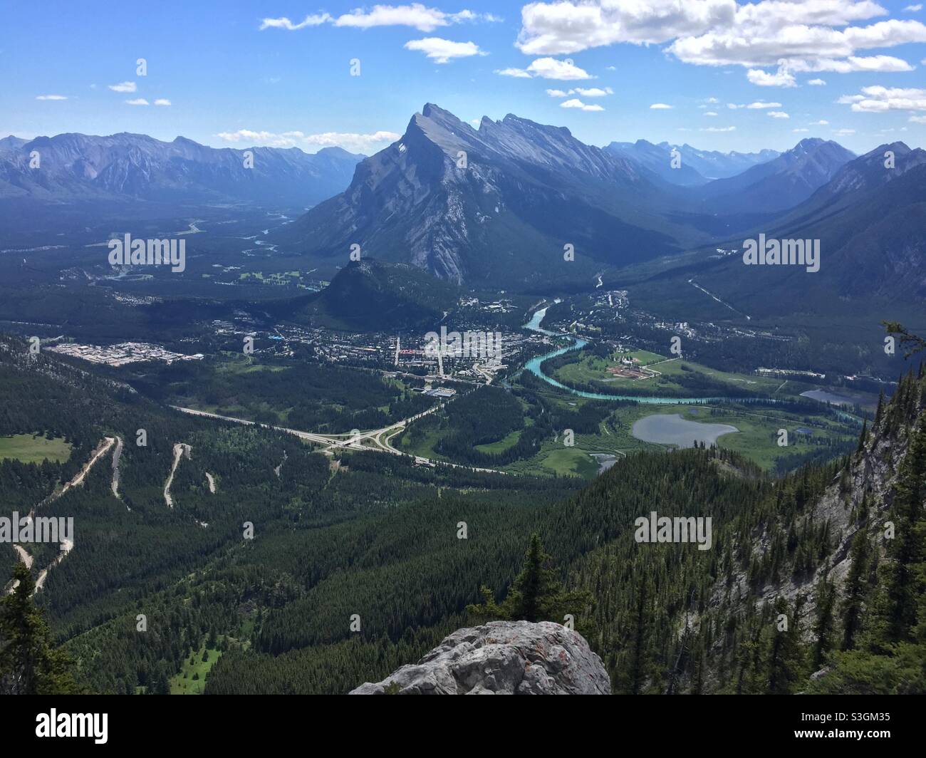 Calgary nature park hi-res stock photography and images - Alamy