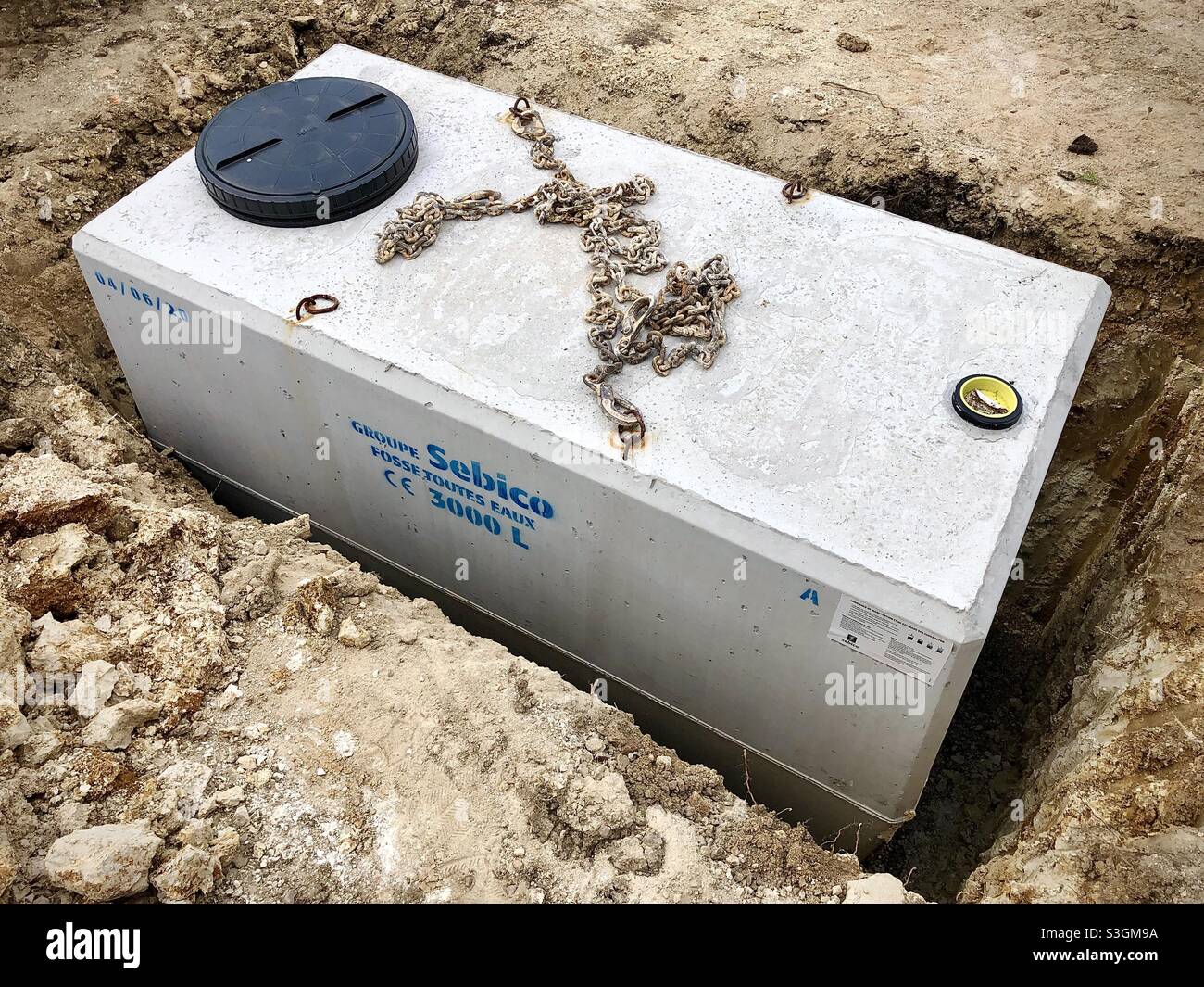 Septic system installation hi-res stock photography and images - Alamy
