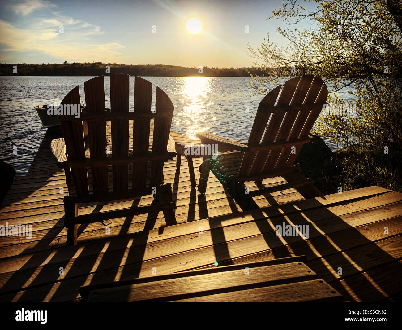 Chair shadows hi-res stock photography and images - Alamy