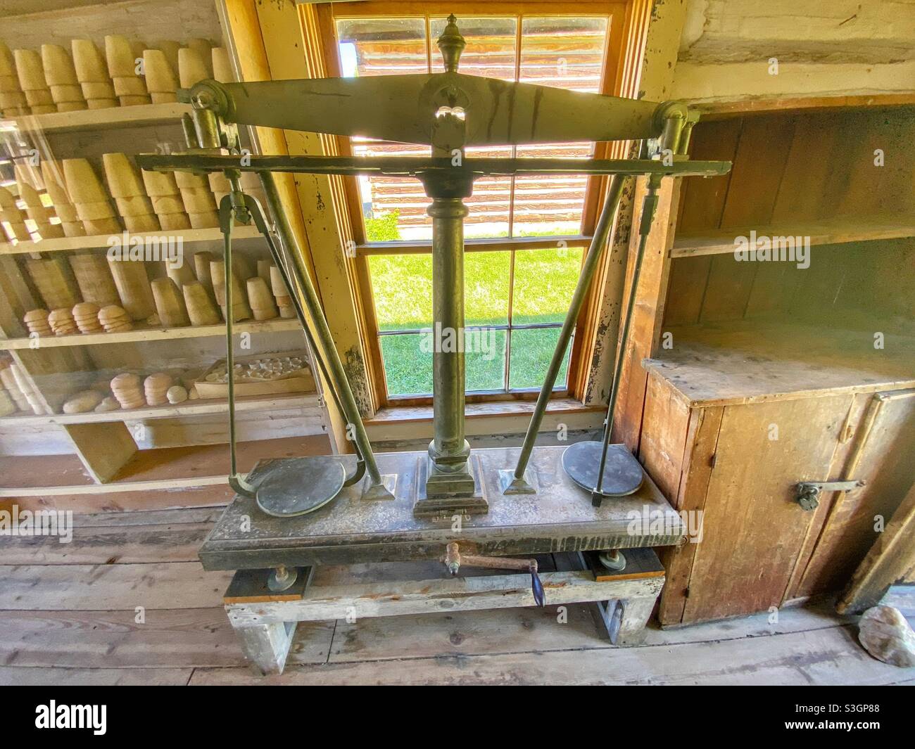 Old scale for measuring weights of gold and silver in the metallurgical ...