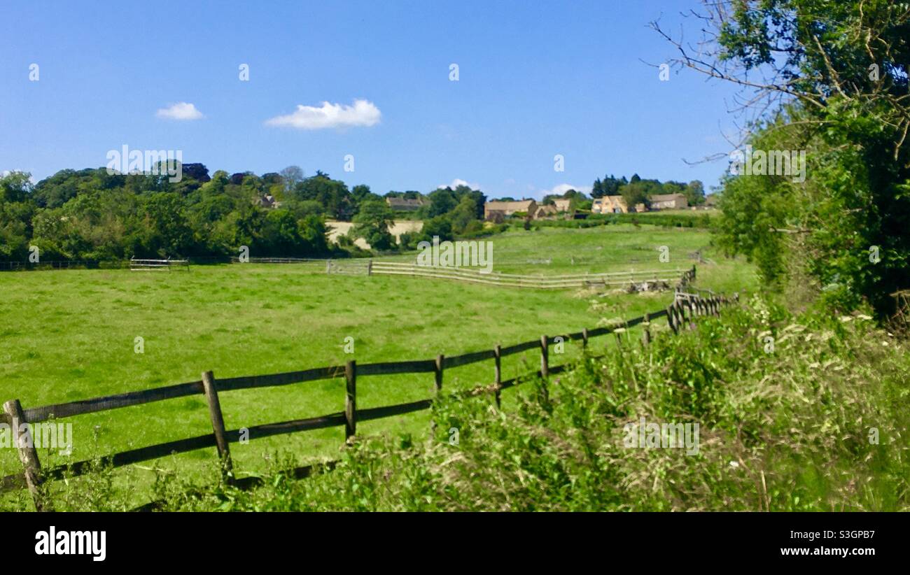 English rural scene hi-res stock photography and images - Alamy