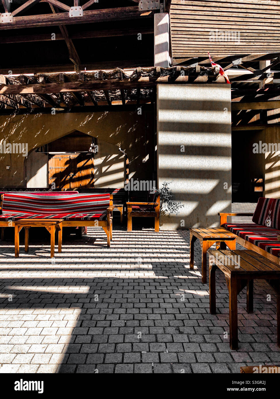 Old coffee shop hi-res stock photography and images - Alamy