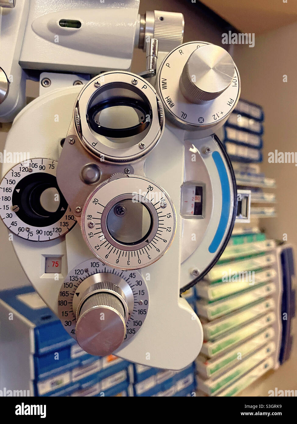 Ophthalmology technology hi-res stock photography and images - Alamy