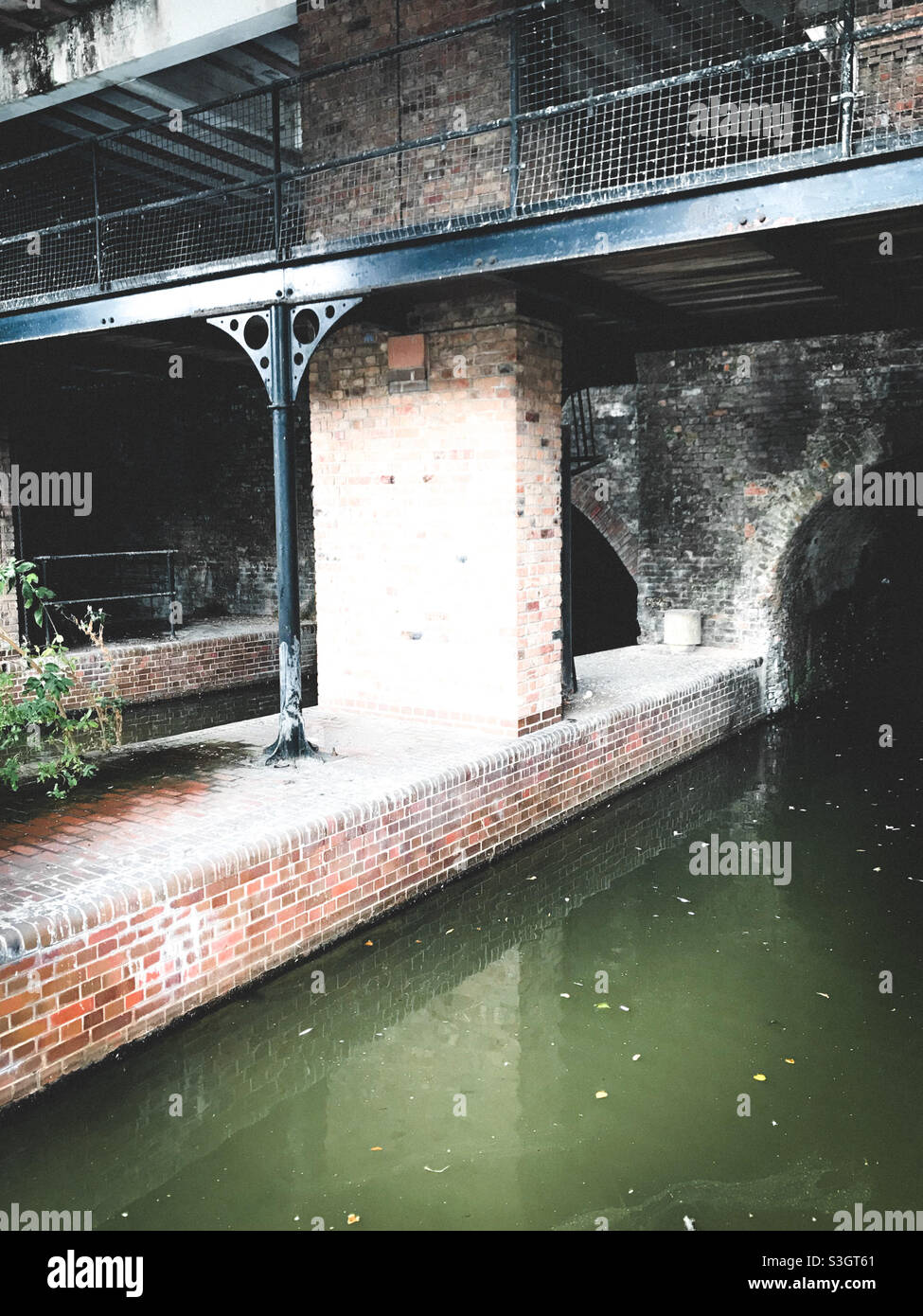 Castlefield basin manchester hi-res stock photography and images - Alamy