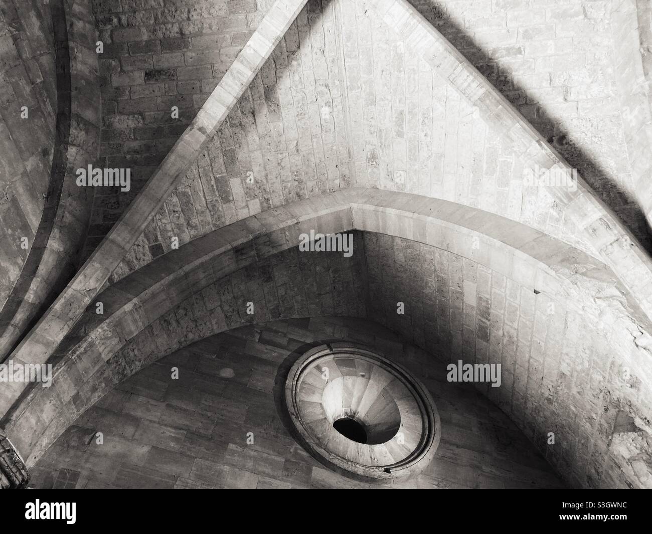 Ceiling and Round Window in the Castel Del Monte, Puglia, Italy Stock ...