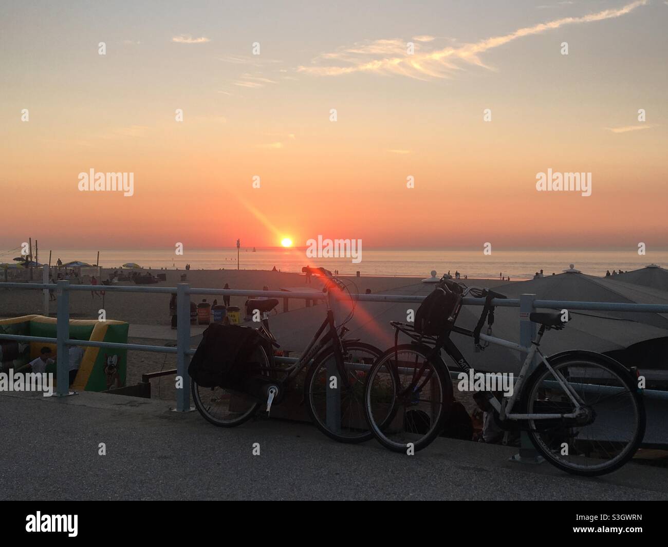 Two bikes on beach hi-res stock photography and images - Alamy