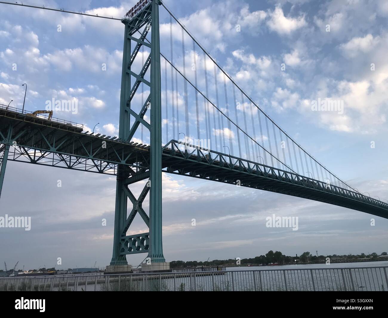 Ambassador bridge hi-res stock photography and images - Alamy