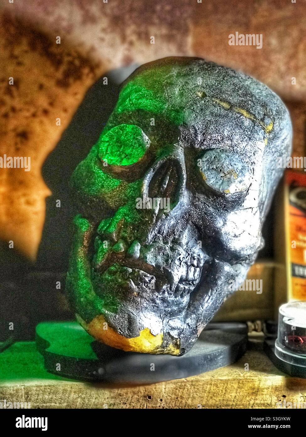 Vampire teeth hi-res stock photography and images - Alamy