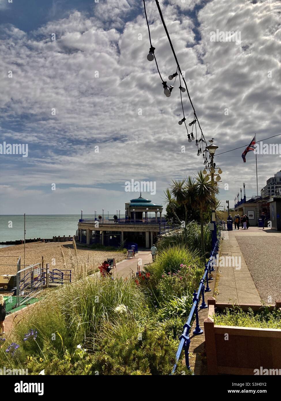 Promenade seafront seaside hi-res stock photography and images - Alamy