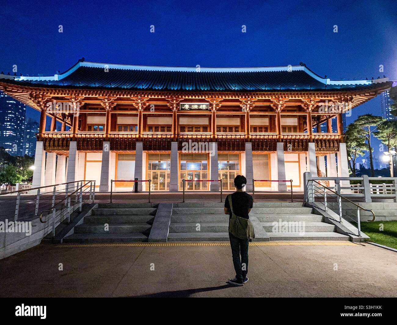 Life at the castle hi-res stock photography and images - Alamy