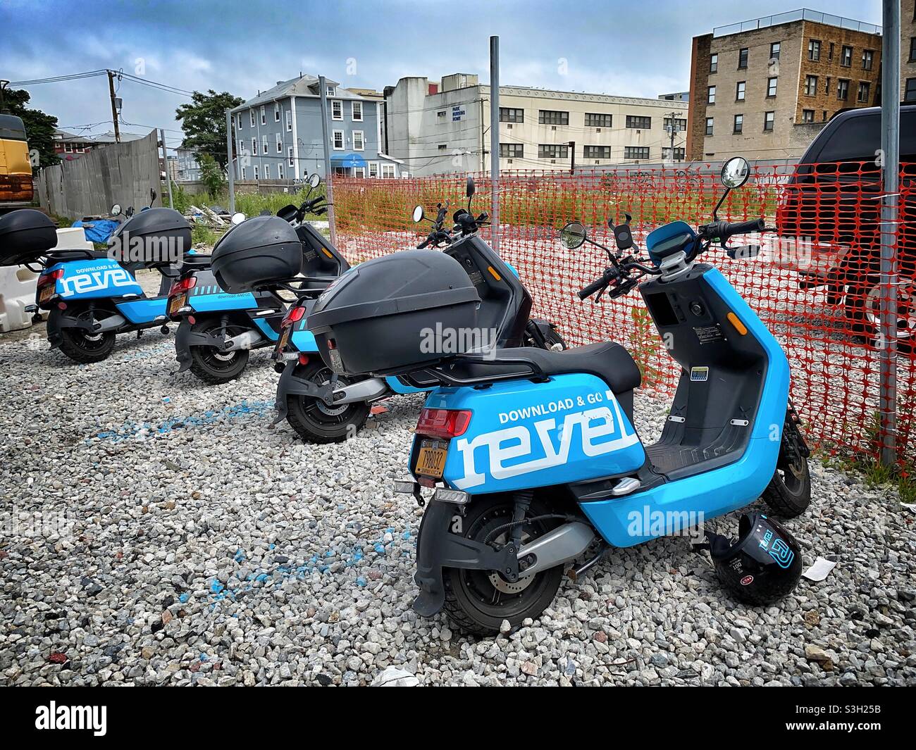 Revel scooters hi-res stock photography and images - Alamy
