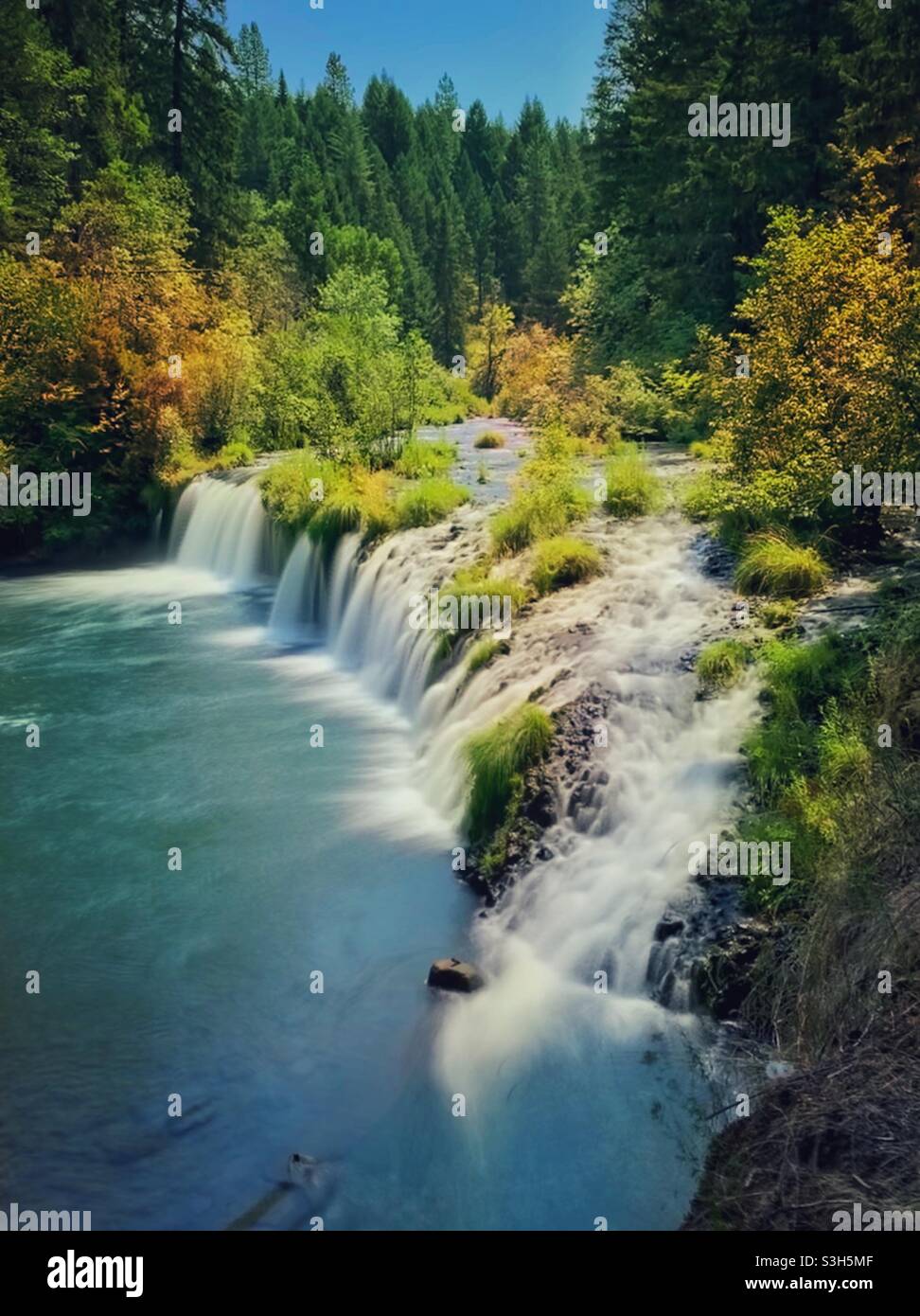 Wide waterfall hi-res stock photography and images - Alamy