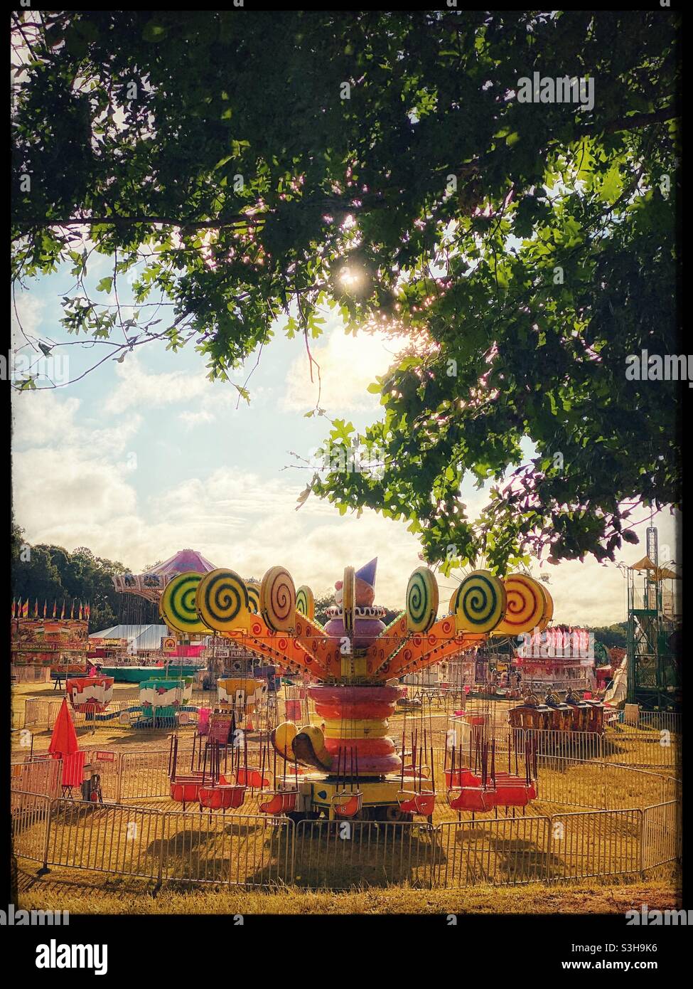 Small town carnival hi-res stock photography and images - Alamy