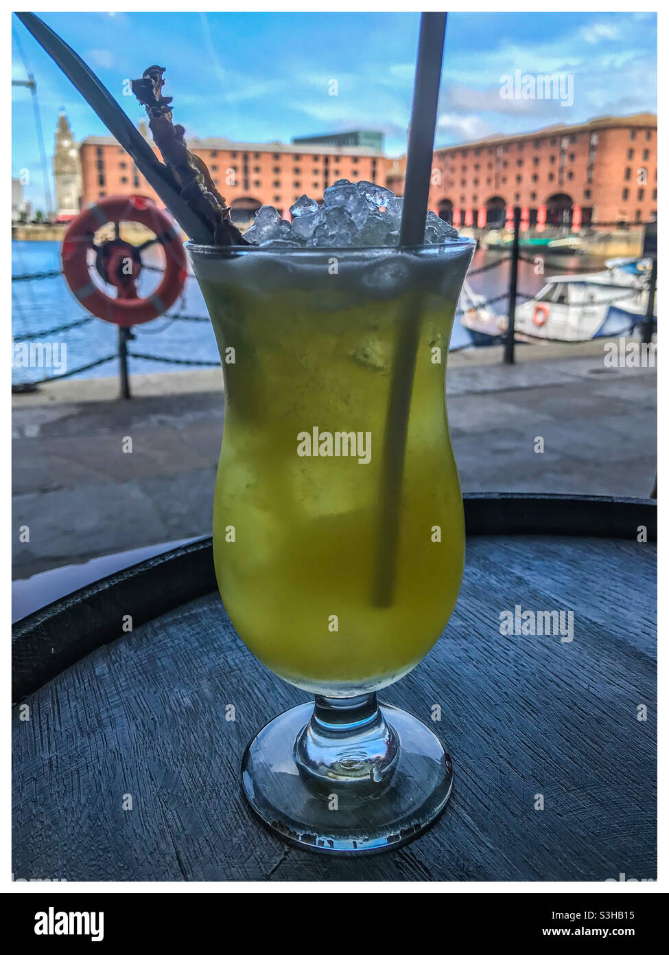 Cocktail at the Albert Dock, Liverpool Stock Photo - Alamy
