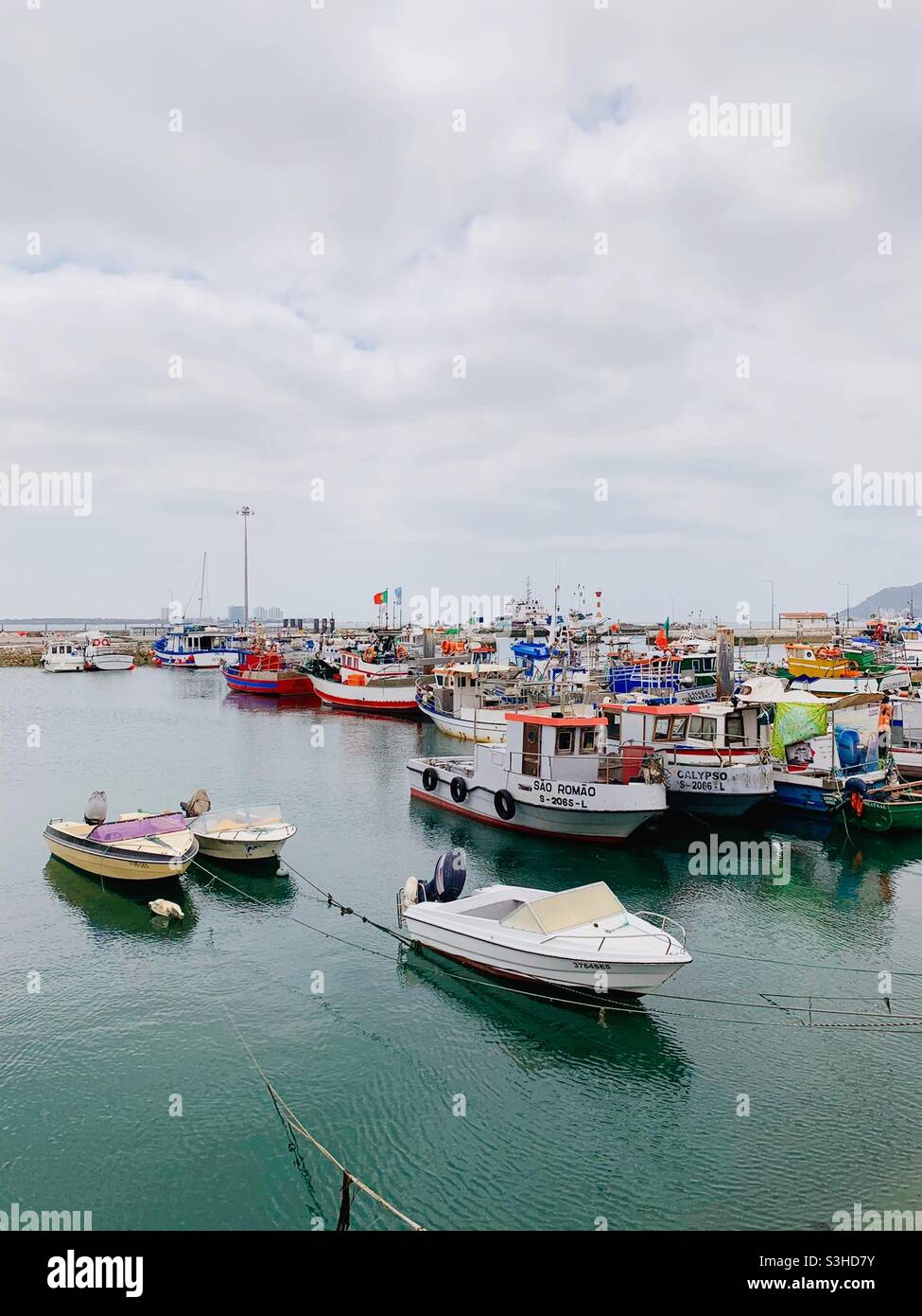 Marina of setubal hi-res stock photography and images - Alamy