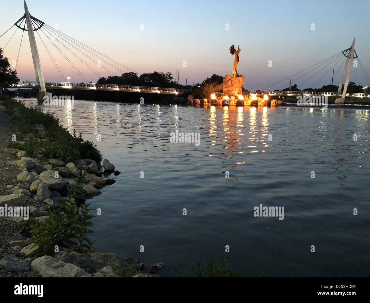 Waterways and rivers hi-res stock photography and images - Alamy
