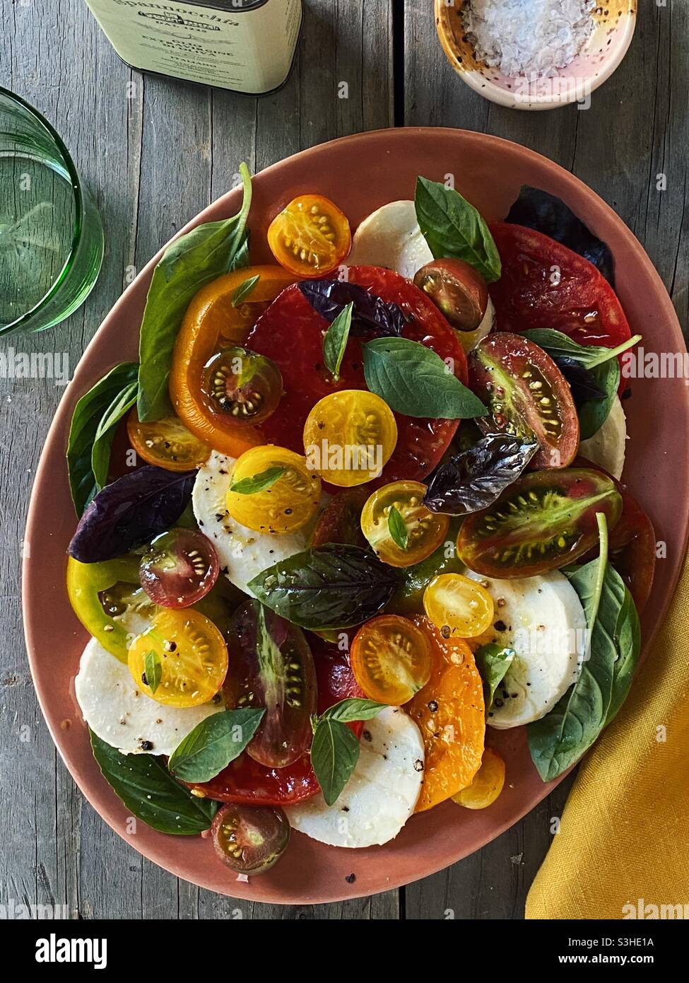 Caprese salad top view hi-res stock photography and images - Alamy