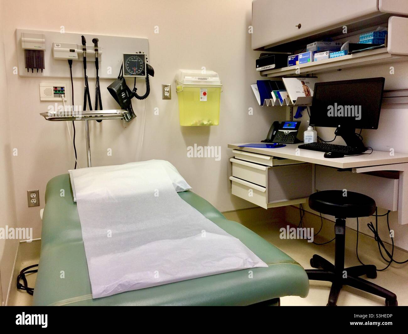 Examination room in a modern clinic, Ontario, Canada. Concepts: state ...