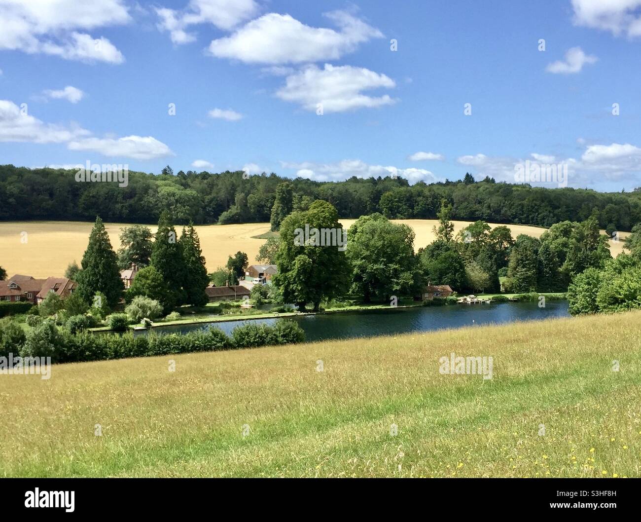 River Chess viewed from Latimer Estate, Buckinghamshire on a sunny day ...
