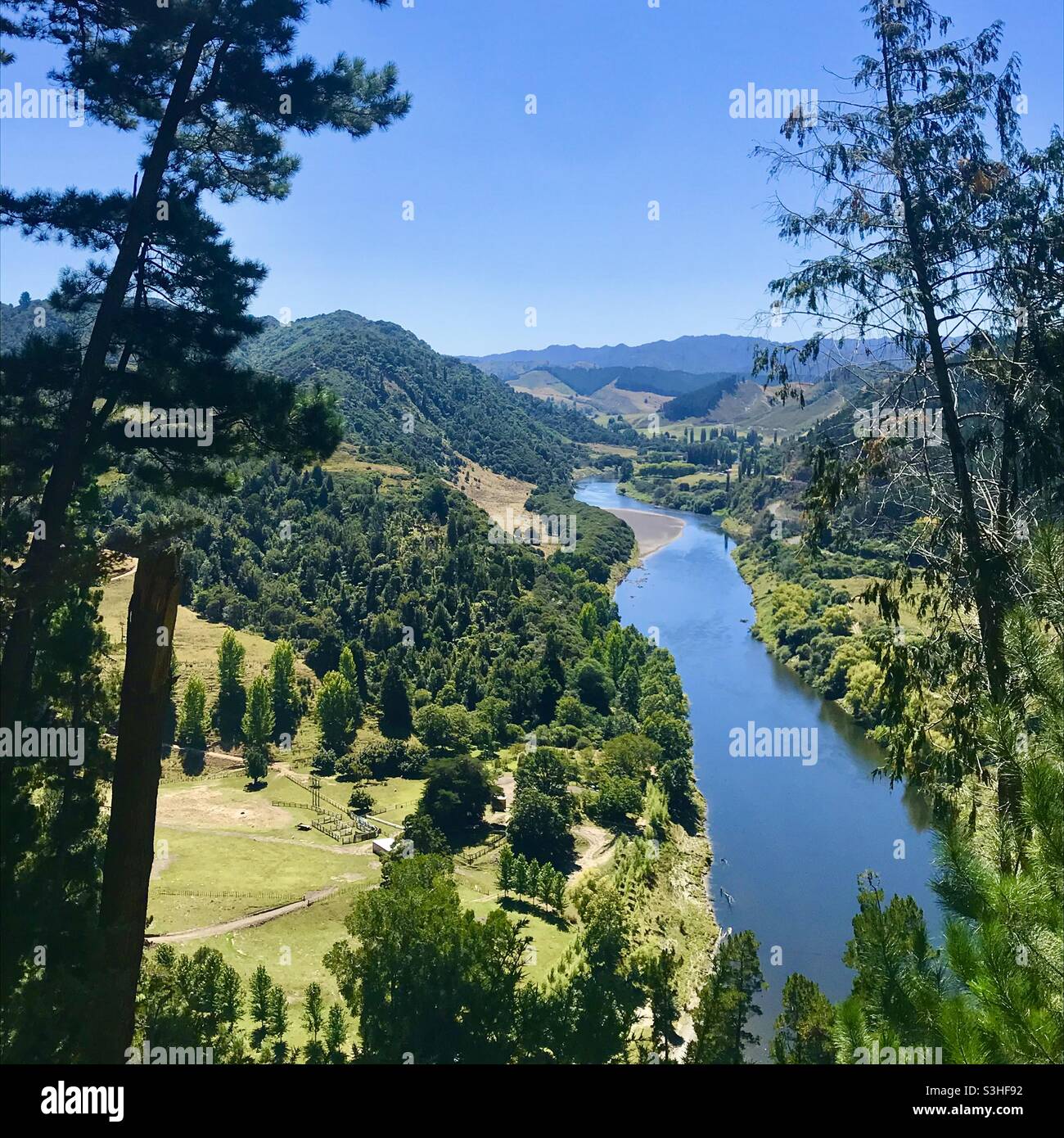 Wanganui river hi-res stock photography and images - Alamy