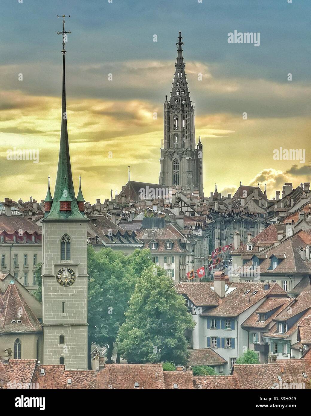 Old city of Bern with Minster Stock Photo - Alamy