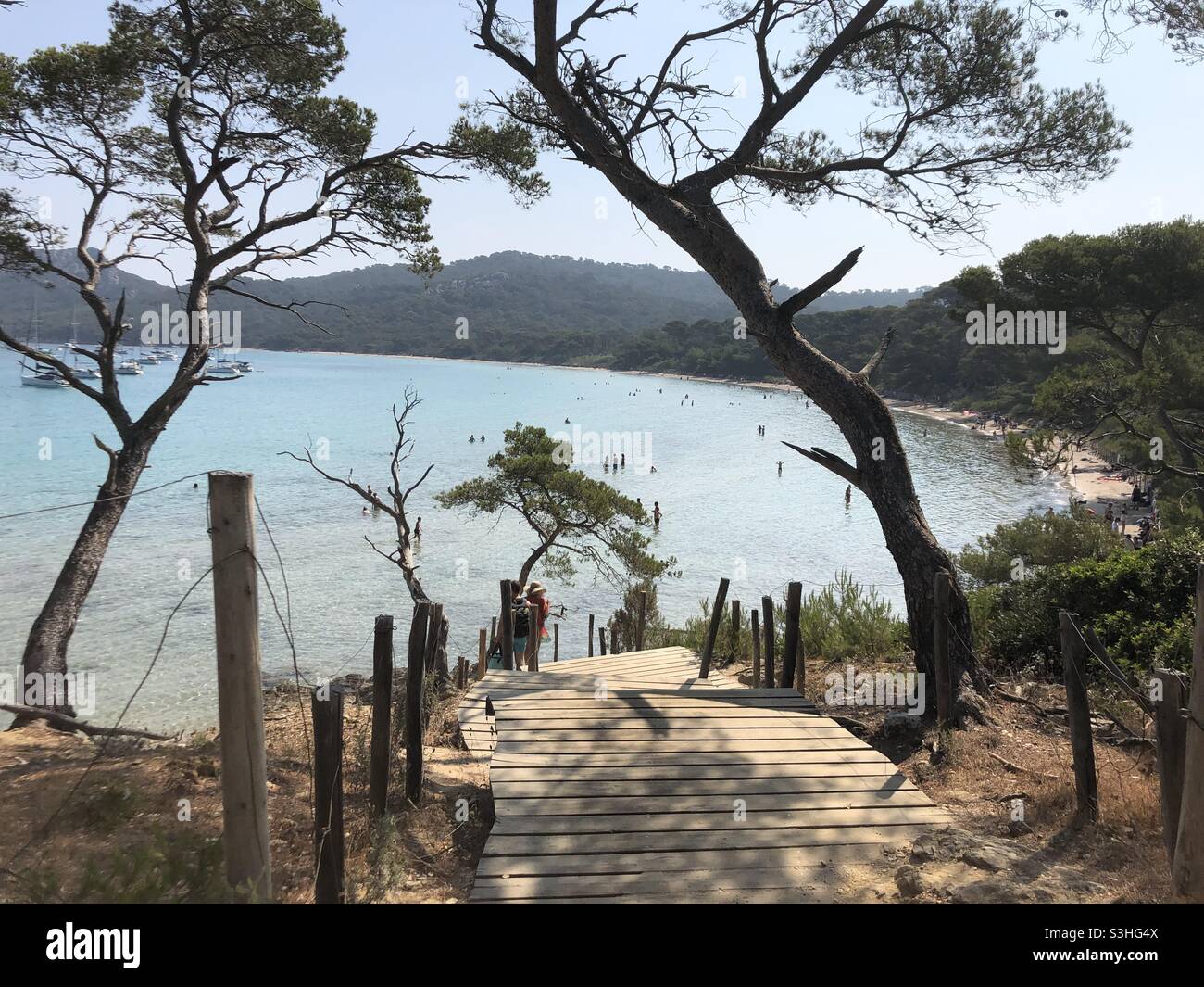 Most beautiful beach of Europe Plage Notre Dame Île de Porquerolles ...