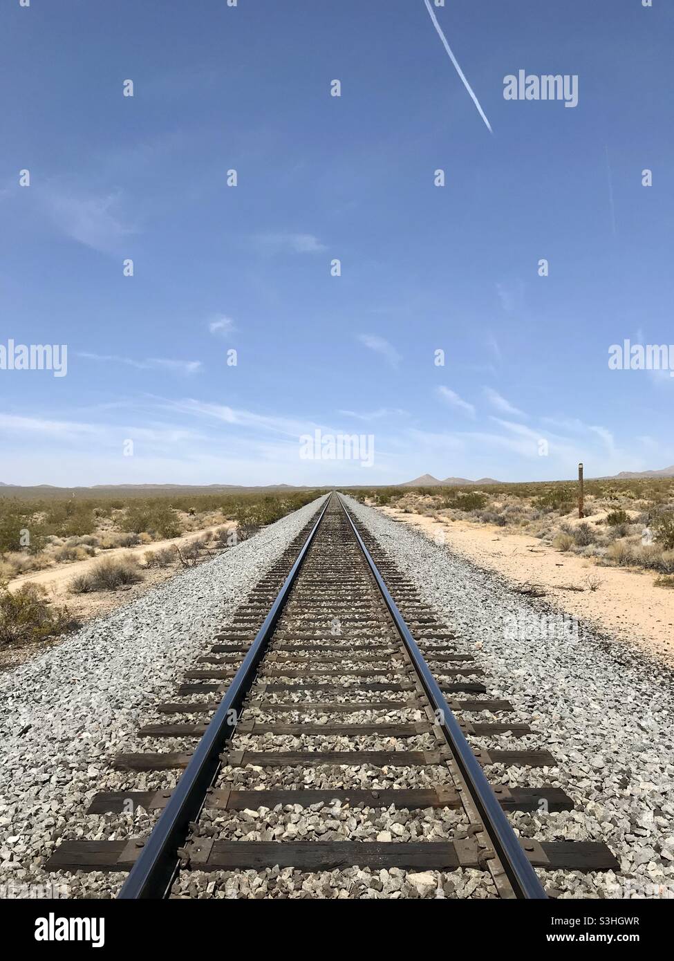 Desert train tracks hi-res stock photography and images - Alamy